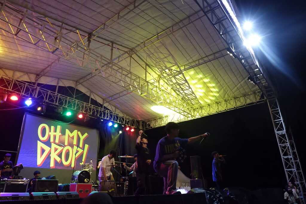 Konser Tahunan FISIPHONY 2023 Universitas Tidar - feature - mijil.id