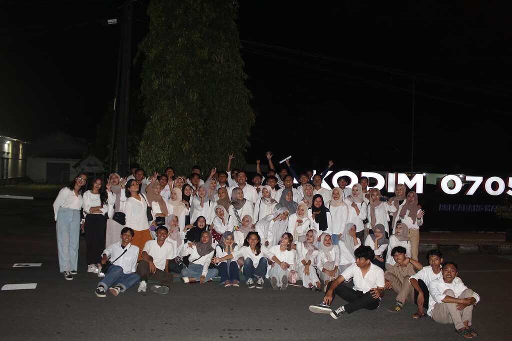 Bukan di Kampus Impian Namun Tetap Bahagia - Curhat Akademik - mijil.id